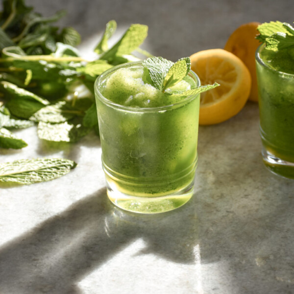 Mint Lemonade - Catastrophic Cook - Best Summer Drinks